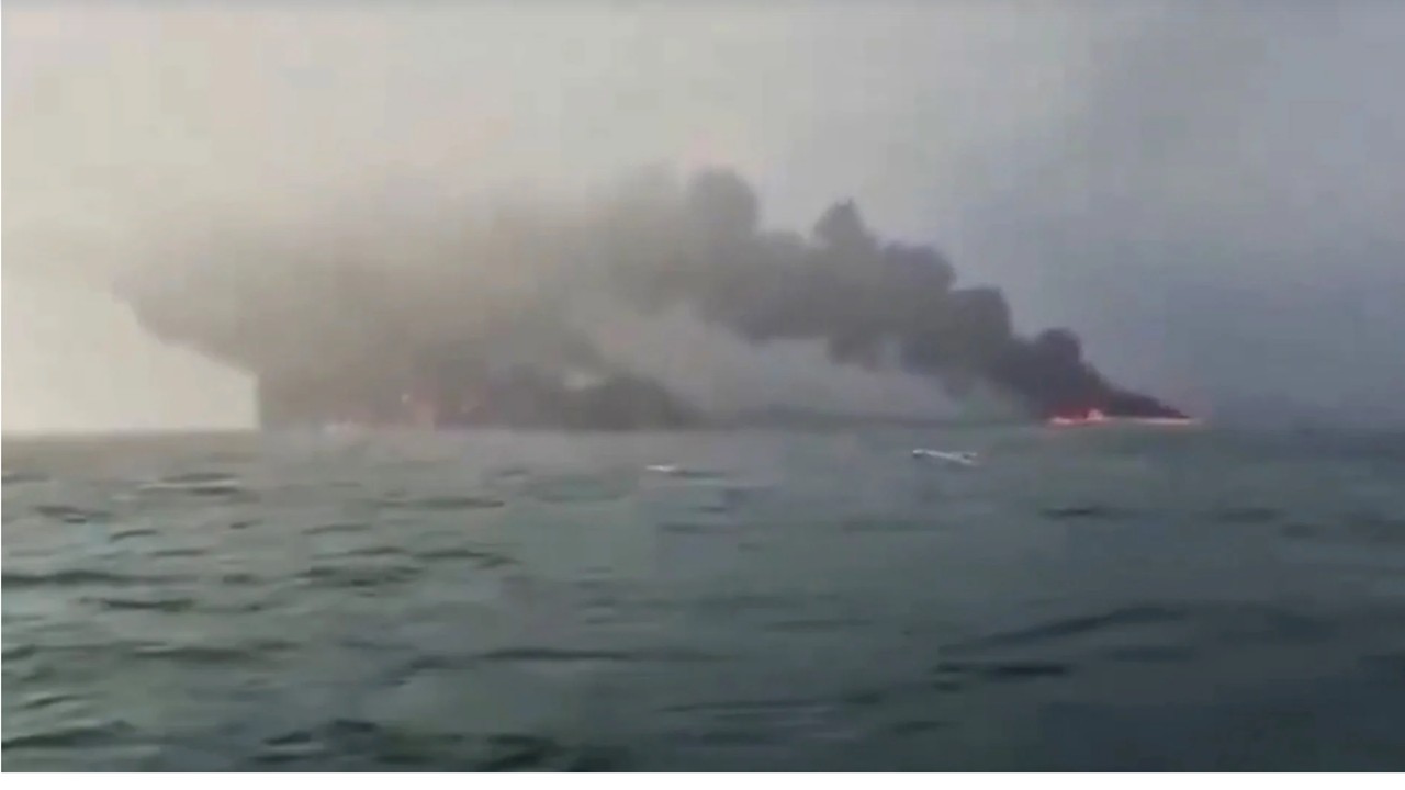 Recent US Navy collisions at sea - GPS spoofing/cyber issue? - Update ...